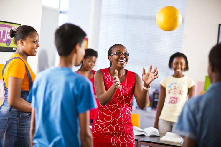 Pass the ball | British Council