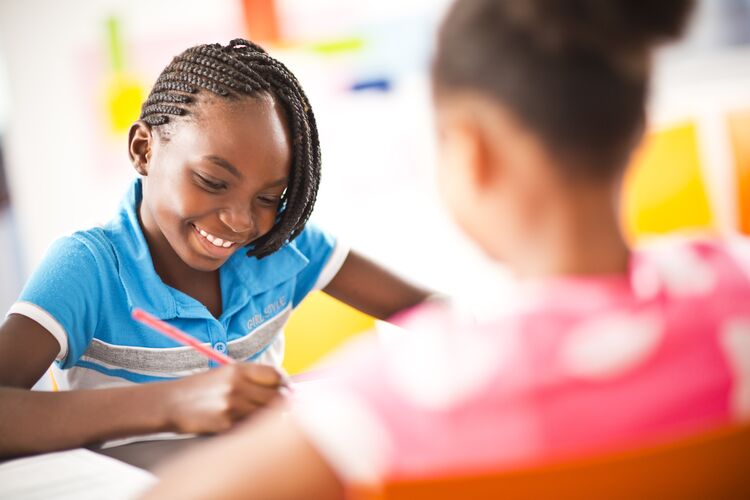 Stop and correct | British Council